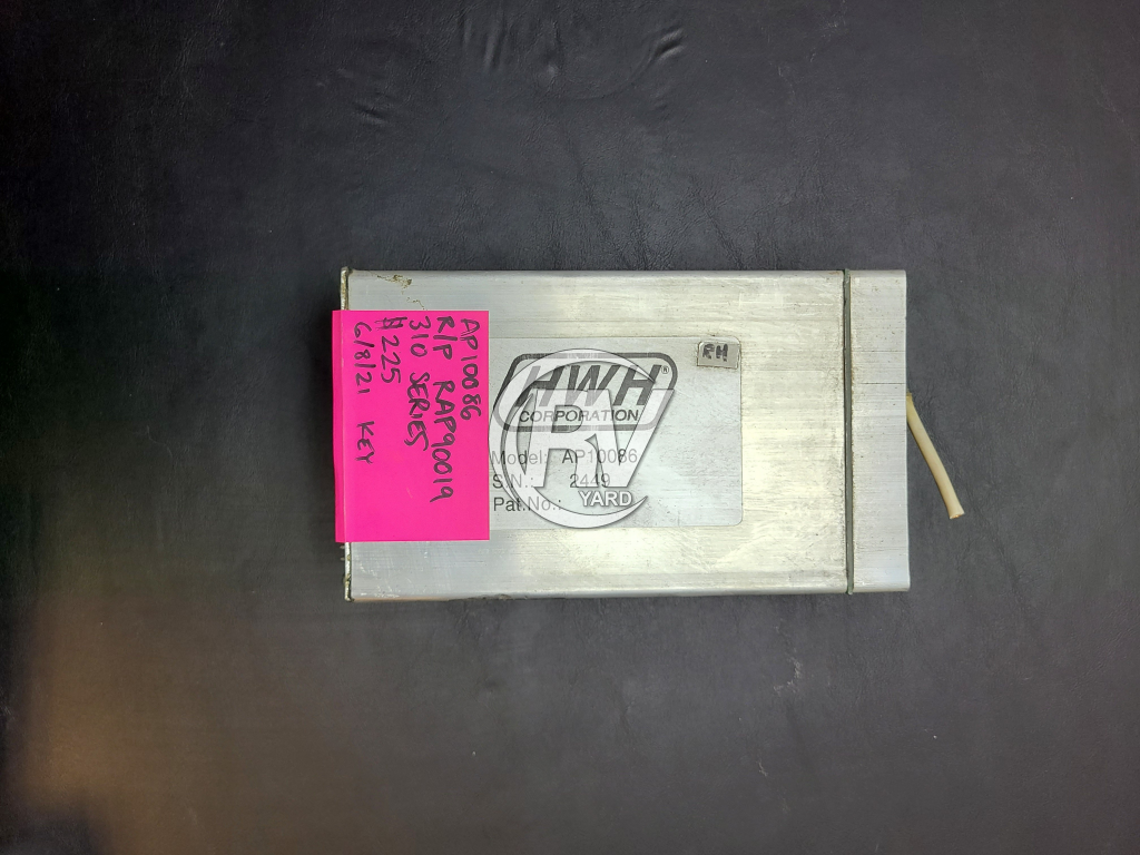 USED HWH 310 SERIES AP10086 CONTROL BOX – RV Yard
